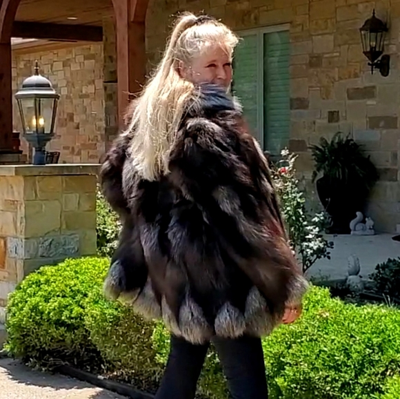 Atlanta Furs | Jackets & Coats | Plush Silver Fox Coat Stroller ...